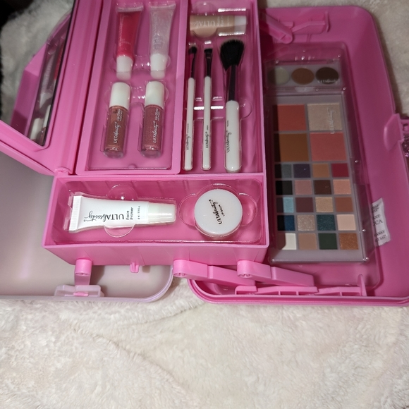 Ulta Beauty | Makeup | Ulta Beauty Caboodles Edition Pink 39 Piece ...